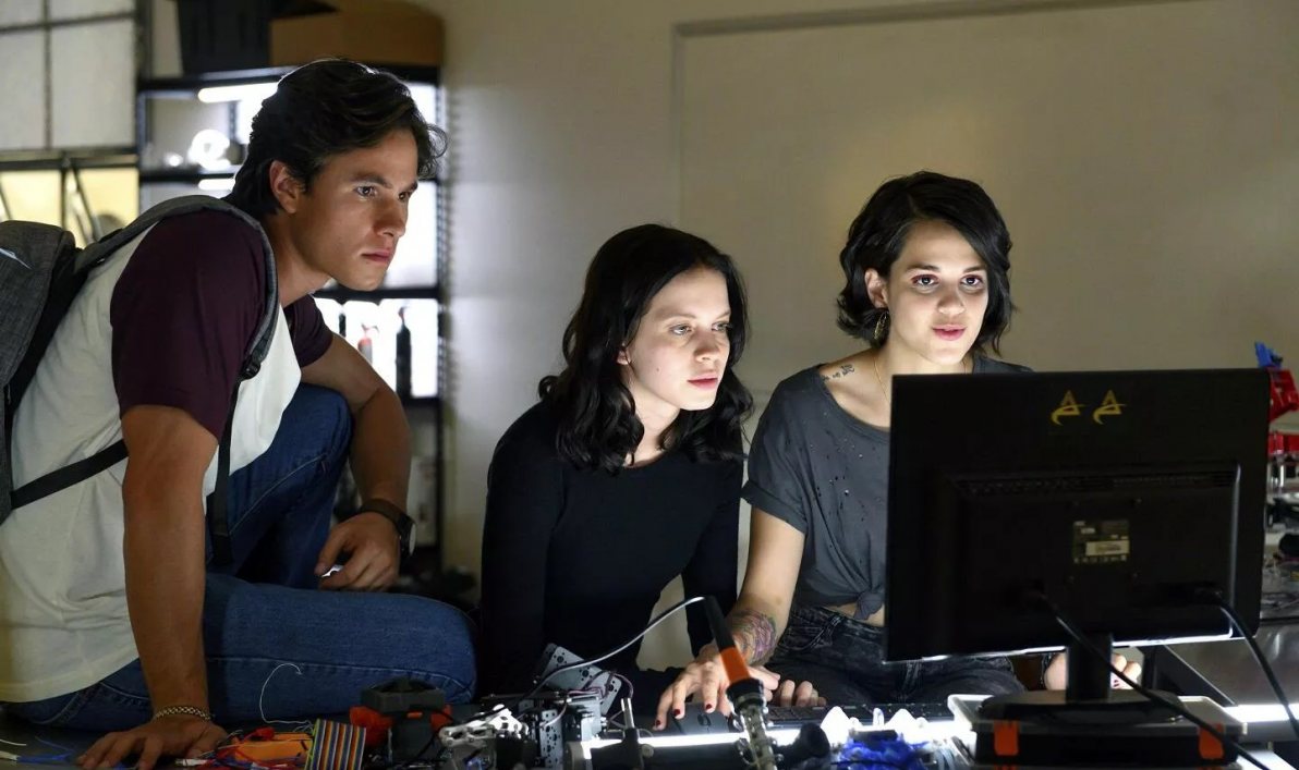 Los hackers de "Control Z" llegan este viernes a Netflix - Neeo | Todo ...