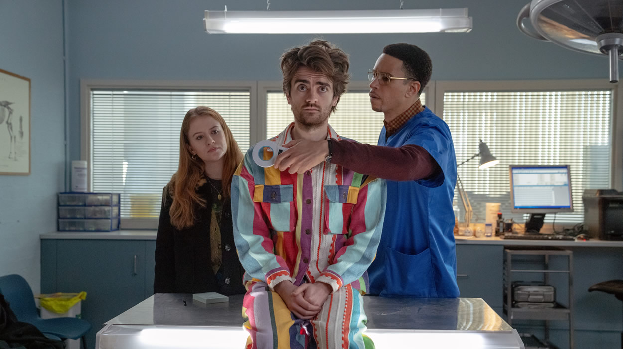 Disney+ estrena la serie original británica "Extraordinary" - Neeo ...