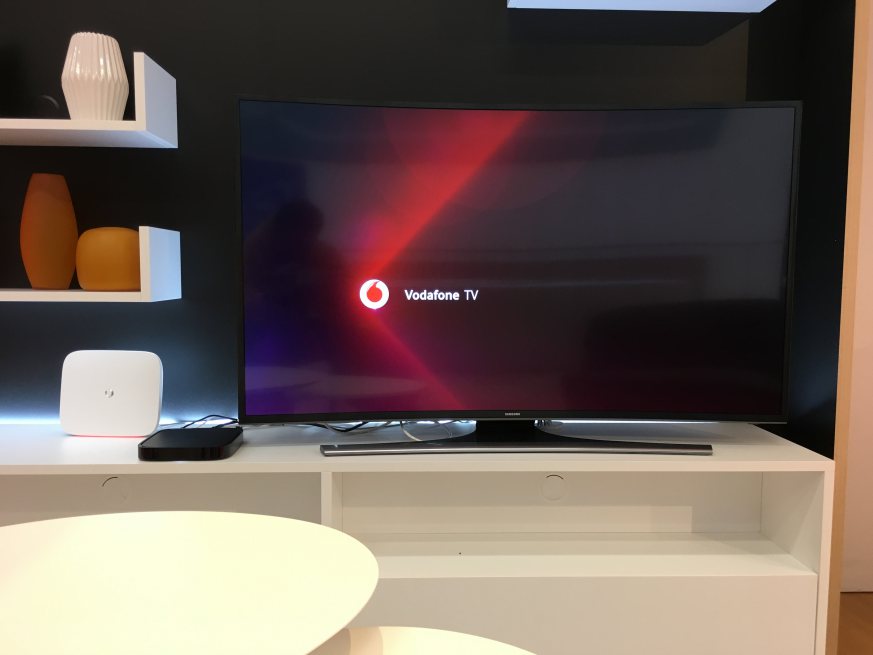 Así quedan los paquetes Esencial y Total de Vodafone TV - Neeo | Todo ...